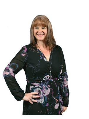 3715 Homes for Sale in Edmonton - Edmonton Real Estate | Ovlix