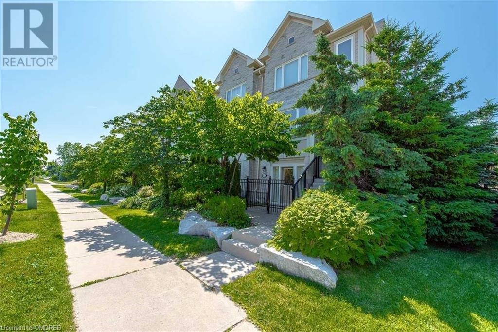 4869 Half Moon Grove Unit 23 Mississauga On L5m 8c8 Mls 40517943