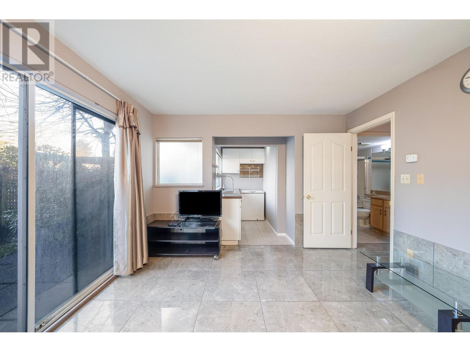 2 8180 BENNETT ROAD, Richmond, BC V6Y 1N5 | MLS#R2837924