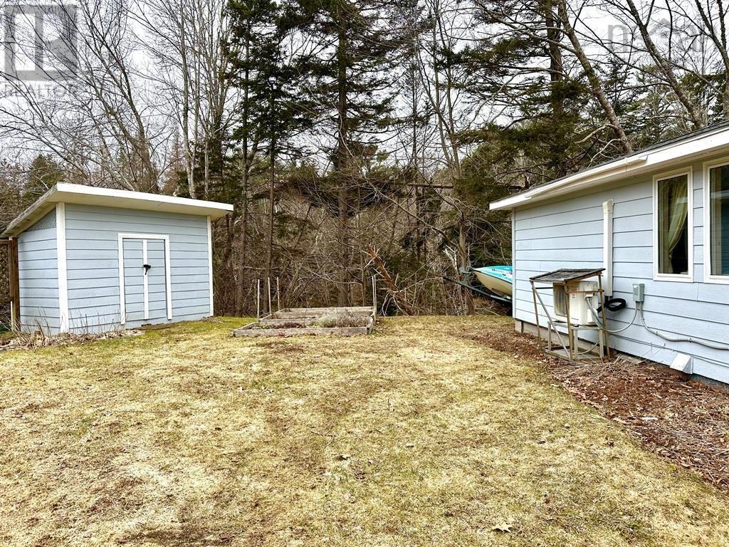 25 Middle River Road, Chester Basin, NS B0J 1K0