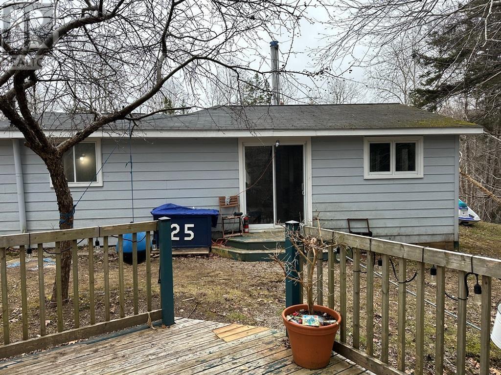25 Middle River Road, Chester Basin, NS B0J 1K0