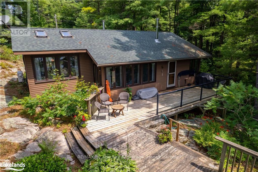 15598 Georgian Bay Shore, Georgian Bay House For Sale : MLS# x10894656 ...