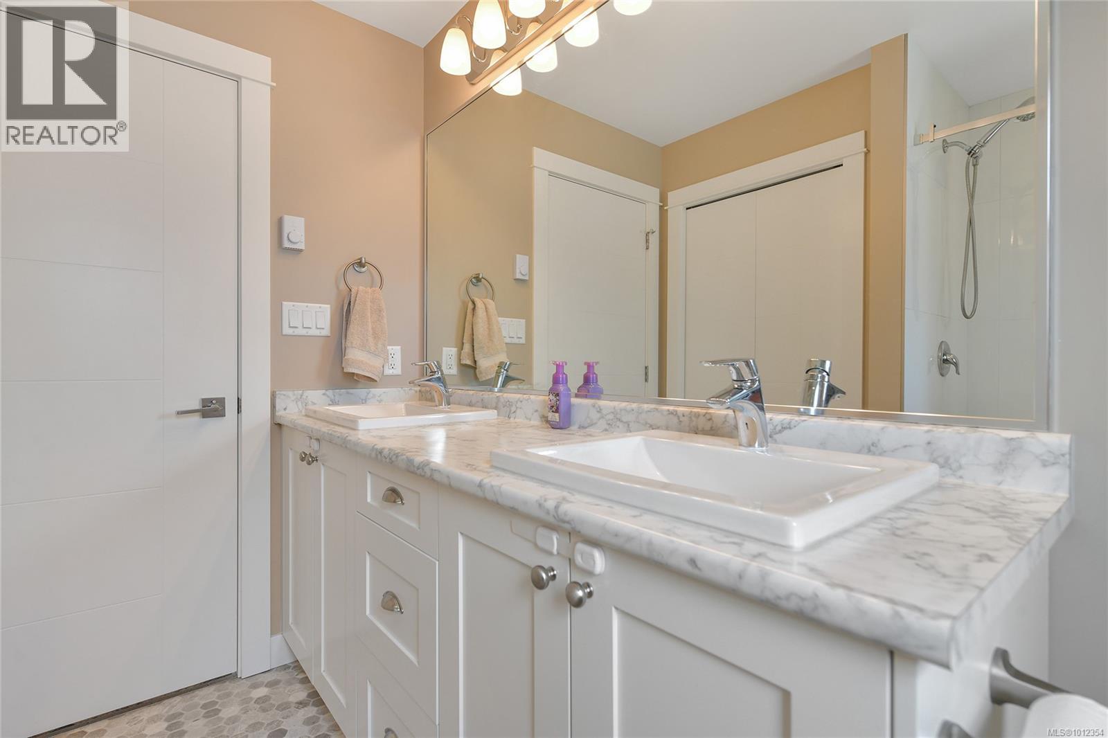 1031 Foxwood Pl, Langford, BC V9C 0H5 | Zealty