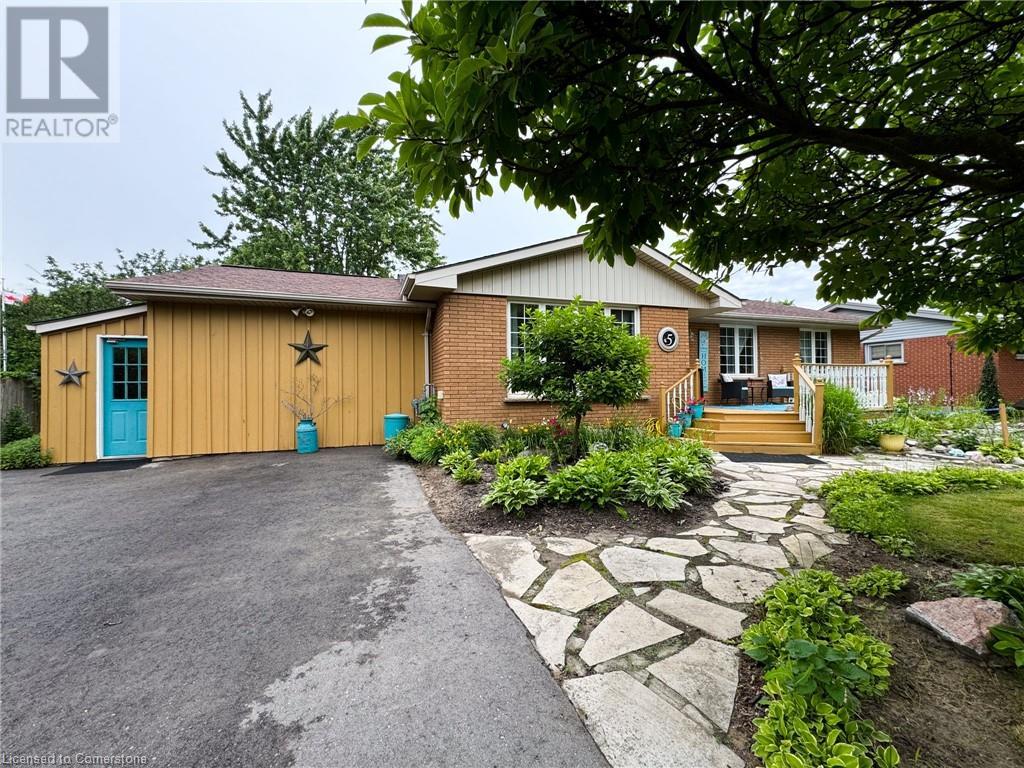 5 Russell Street, Waterford, Ontario N0E 1Y0 (27112626) | The Kate ...