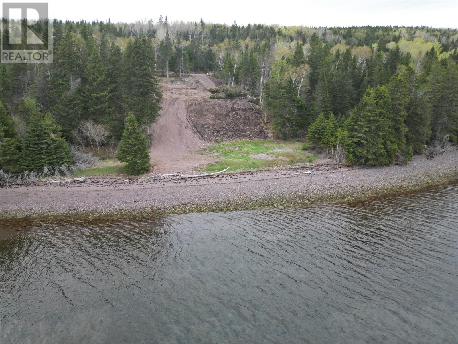 3 Halls Bay Road (1280489) | RE/MAX Central Real Estate