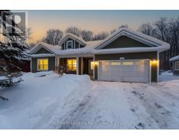 24 HOMESTEAD LANE E (X11958359) | Karen Beauchamp | Chestnut Park Realty