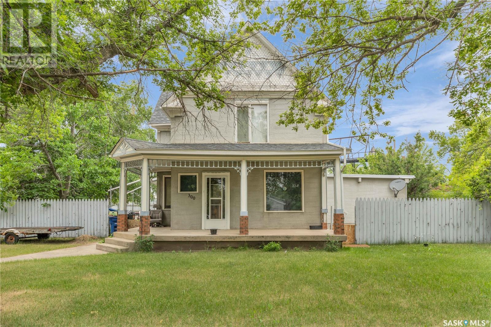 300 Washington AVENUE Hanley, Saskatchewan S0G2E0 | House For sale ...