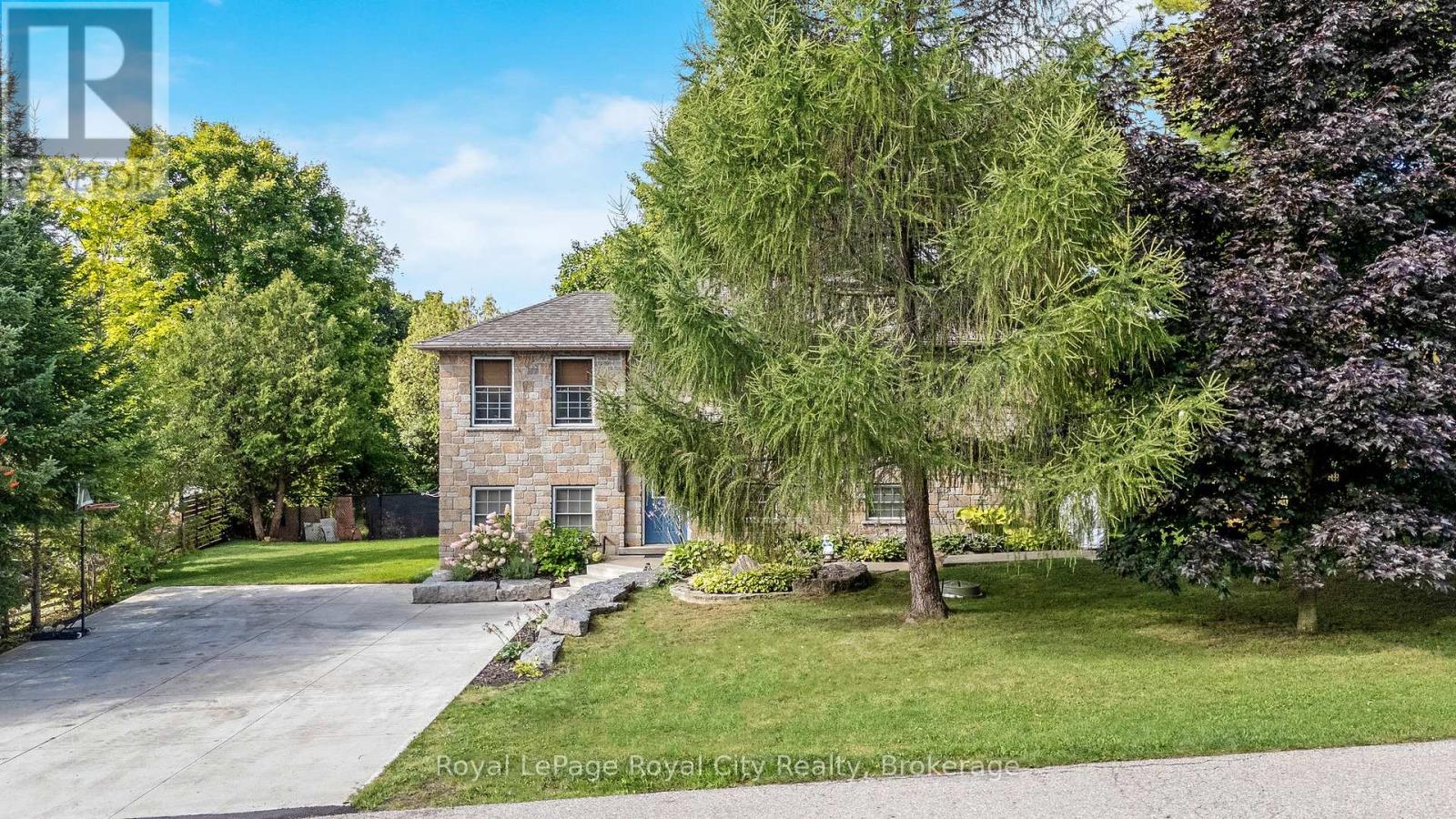 151 Queen Street, Guelph/eramosa (Rockwood), Ontario N0B 2K0 (28797684 ...