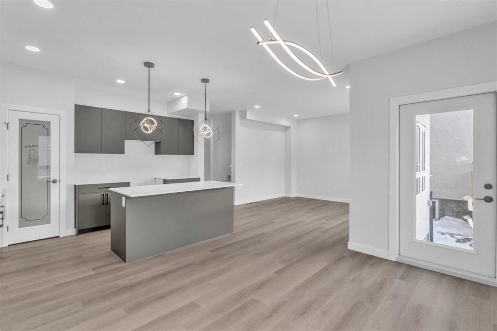 16 Platt Street, Winnipeg, Manitoba R2R 3B1 (29207691) - Jennifer Plett ...