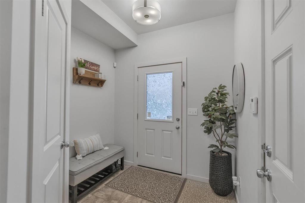 19 Libra Street, Winnipeg, Manitoba R2V 5C7 (29207692) - Jennifer Plett ...