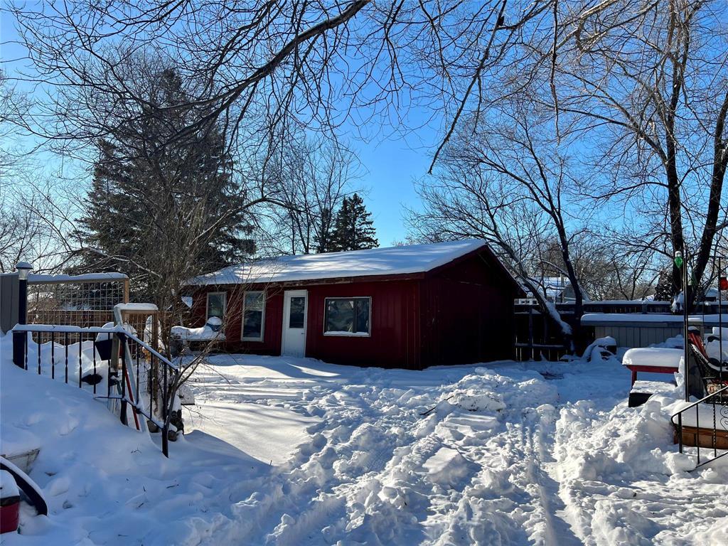 38 Spruce Avenue, Tyndall, Manitoba R0E 2B0 (29208298) – Darilyn Magnusson