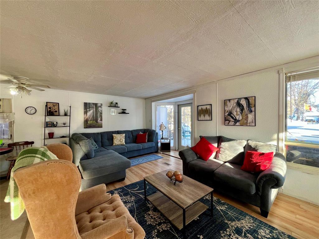 38 Spruce Avenue, Tyndall, Manitoba R0E 2B0 (29208298) – Darilyn Magnusson