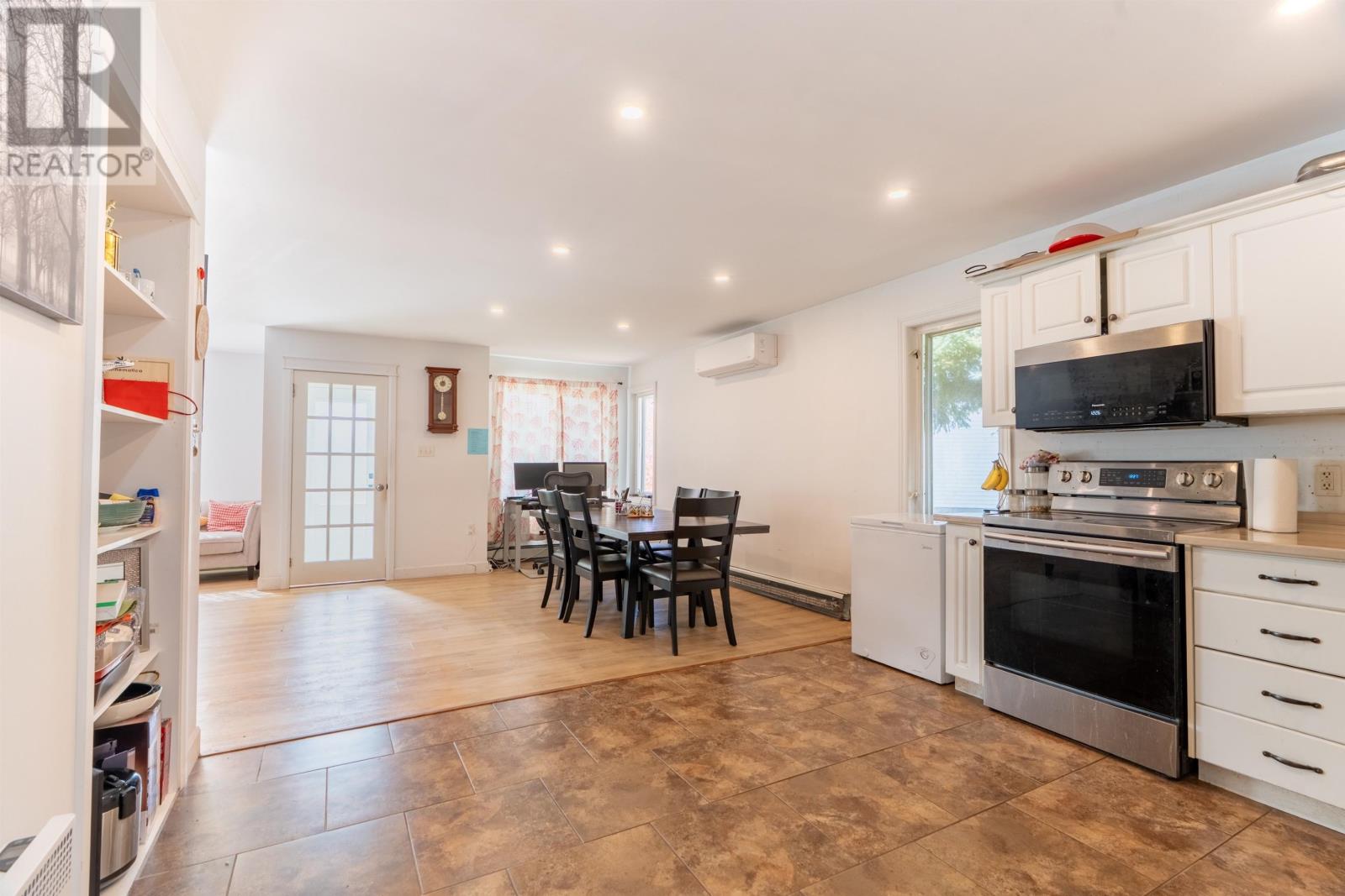 55 Corrigan Court, Charlottetown, Prince Edward Island C1A 8N5 ...