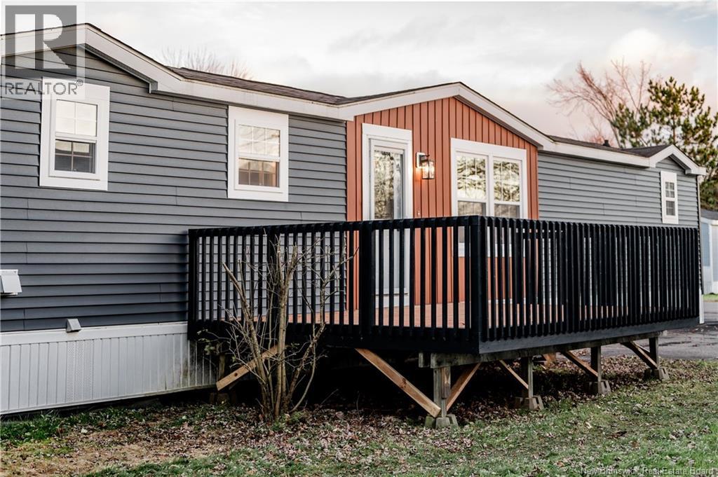 25 1st Street, Sussex Corner, New Brunswick E4E 2W1 (29218918) - Fredericton Real Estate ...