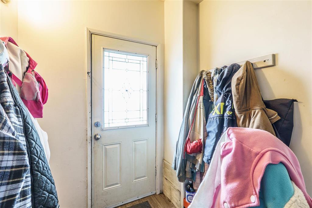 140 Barber Street, Winnipeg, Manitoba R2W 3J7 (29229360) – Ben Guimond ...