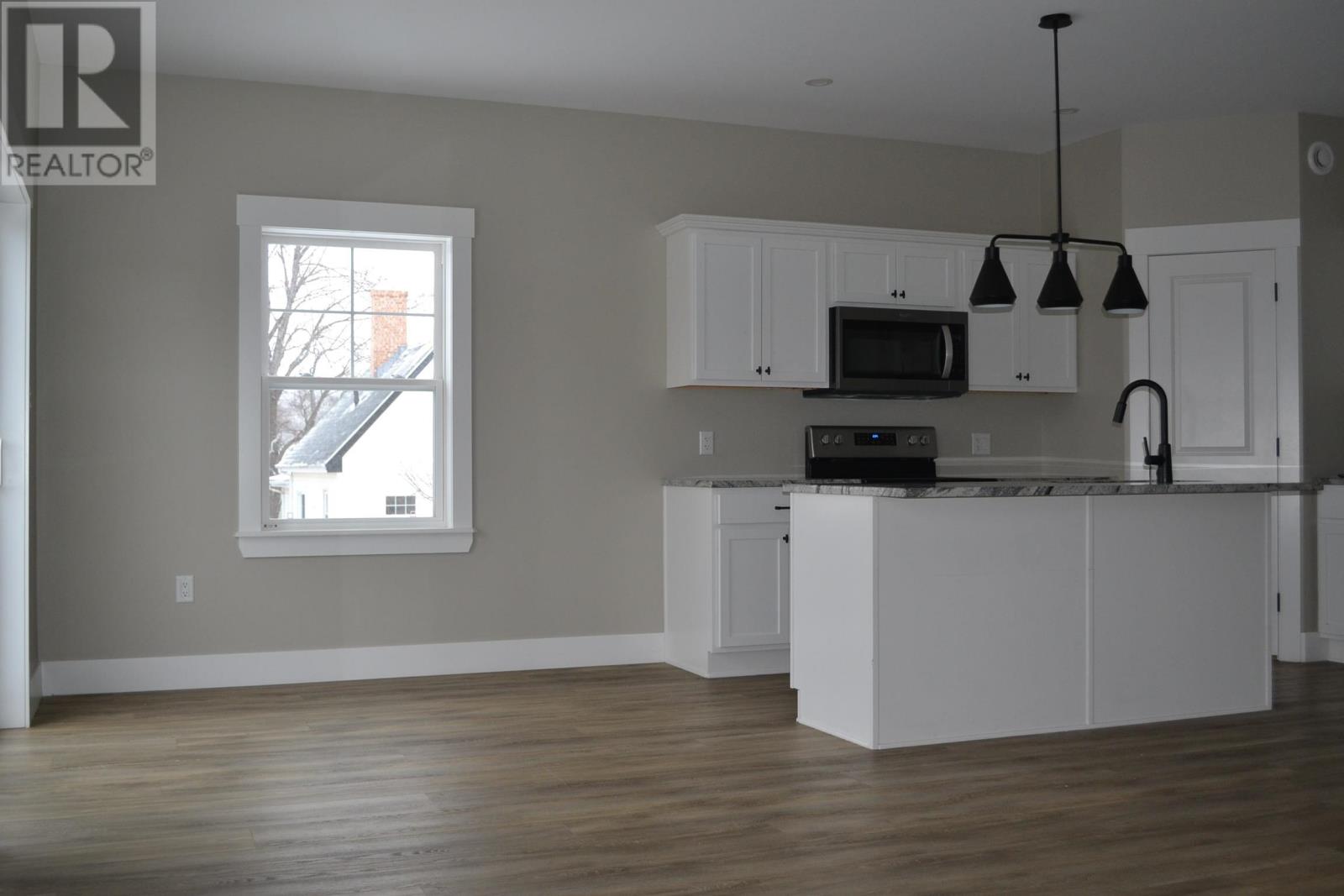 112 Brackley Point Road, Charlottetown, Prince Edward Island C1A 6Y4 ...