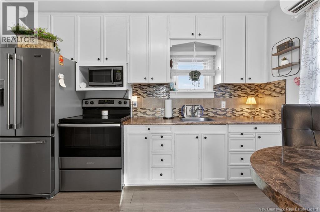 134 Purdy Avenue, Moncton, New Brunswick E1C 7W2 (29256048 ...