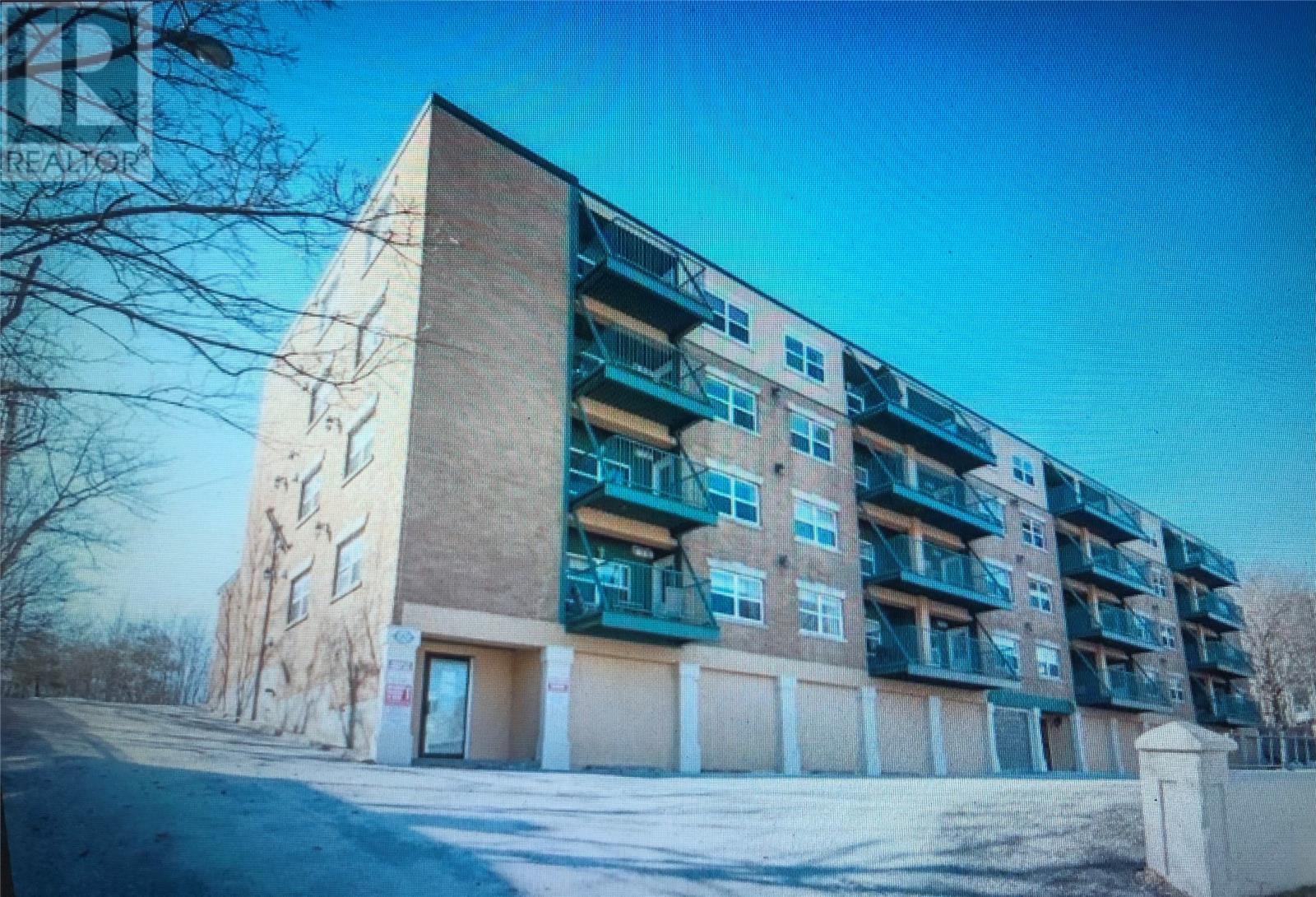 153 Patrick Street Unit#301, St. John's - MLS® 1294035 | RE/MAX Realty ...